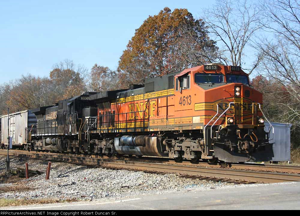 BNSF 4613